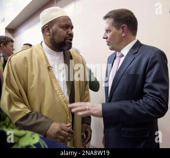 Imam Mohamed Magid, Executive Director of All Dulles Area Muslim ...
