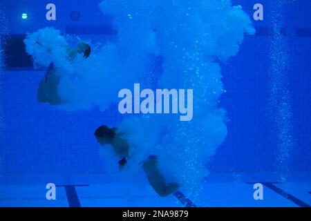 Amy COZAD, Laura Ryan in the Synchronised 10m Platform at the18th FINA ...