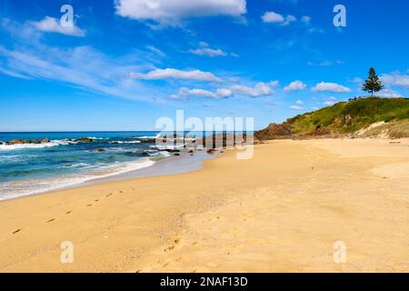 One Tree Beach at Tuross Head on the South Coast of NSW, Australia ...