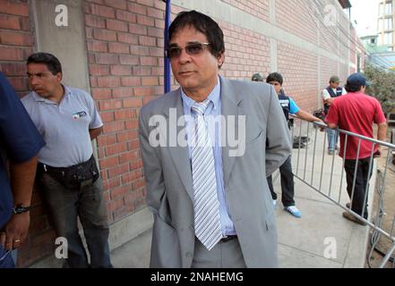 Ricardo Flores, father of slain Stephany Flores, attends Joran van der ...