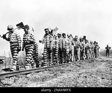 The eight hour day has finally come to the chain gangs of the Bibb ...