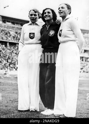 1936 Olympic Games Berlin - Winners of the Long Jump Luz Long Silver ...