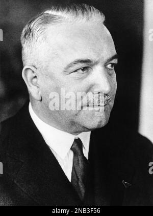 New German ambassador in London, Prince Karl Max Lichnowsky and his ...