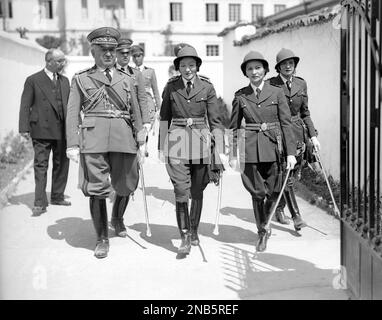 The three sisters of King Zog of Albania, unseen, arrived in London ...