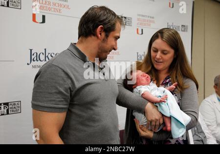 Trine Engebretsen and her husband Ryan Labbe introduce their son ...