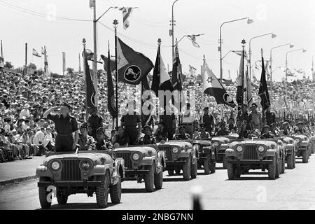 Israeli army parade in Jerusalem, circa 1955 Stock Photo - Alamy