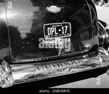 Diplomatic number plate on car in London Stock Photo - Alamy