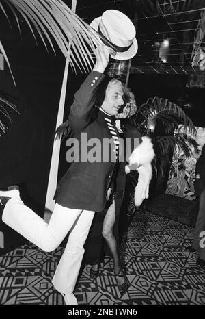 German socialite and industrialist Gunter Sachs with his wife, former ...