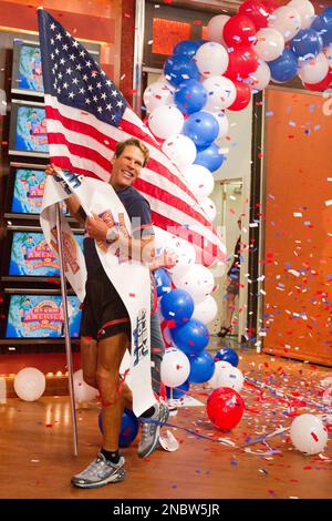 Ultramarathon runner Dean Karnazes arrives at the "Live! with Regis and ...