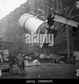 The 105-ton nuclear reactor that will provide power for the world’s ...
