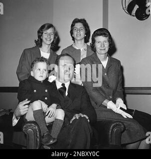 Robert M. Morgenthau, U.S. Attorney and wife, Martha, proudly look over ...