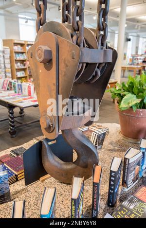 Chain pulley hoist once used for general purpose lifting and pulling ...