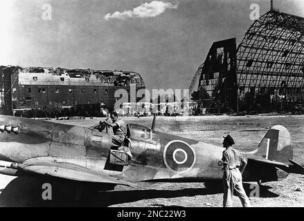 Air Vice Marshal Harry Broadhurst Inspects Italian Airfield. Photo ...