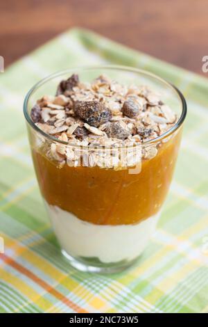 Vegan Pumpkin Quark Granola Parfait Stock Photo - Alamy