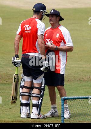 Cricket. Graham Gooch batting Stock Photo - Alamy