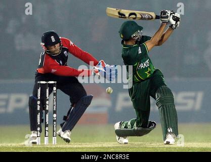 Khan Shaheb Osman Ali Stadium in Fatullah, Narayanganj Stock Photo - Alamy