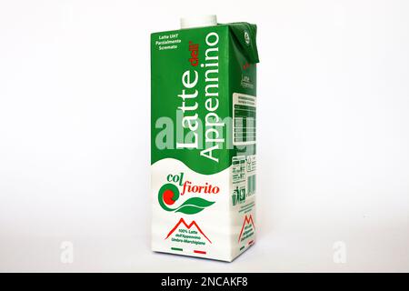 Colfiorito Pasteurized Low Fat Milk from the Umbro-Marche Appennines ...