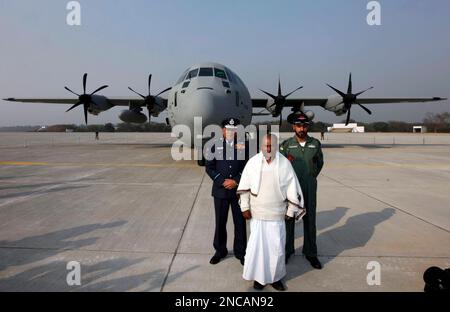 Air Officer Commanding No 1 Group Air Vice-Marshal Mark Flewin after ...