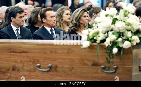 Sargent Shriver, former Peace Corps Director, left, laughs with his ...