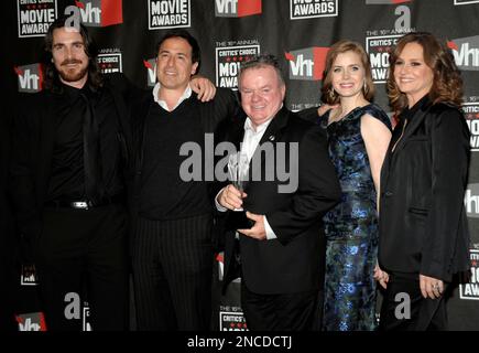 THE FIGHTER, from left: Melissa Leo, Mark Wahlberg, 2010. ph: JoJo ...