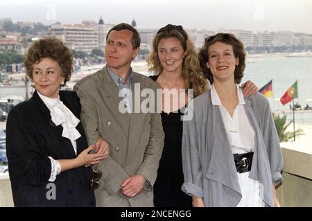 Juliet Stevenson British actress on film set of Truly Madly Deeply ...