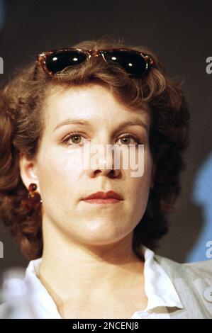 Juliet Stevenson British actress on film set of Truly Madly Deeply ...