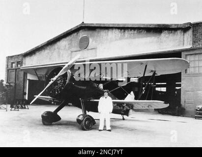 The Curtiss P-1 Hawk was the first United States Army aircraft to be ...