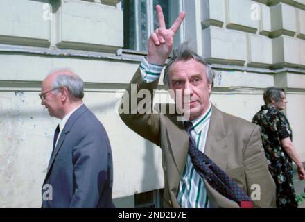 U S S R Vice President Gennady Yanayev Stock Photo - Alamy