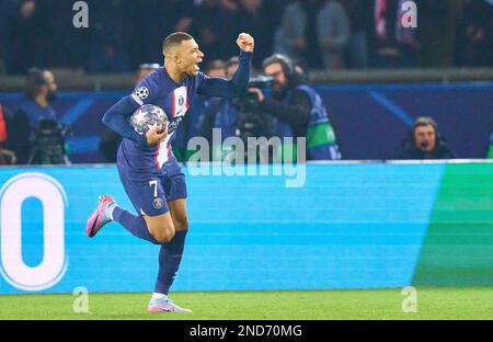 Kylian MBAPPE, PSG 7 offside goal in the eighth finals match PARIS SG ...