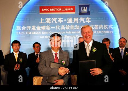 General Motors Corp. Powertrain Vice President of Global Manufacturing ...