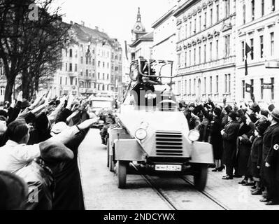 LINZ, AUSTRIA - MARCH 12, 1938: Hitler declares Germany and Austria ...