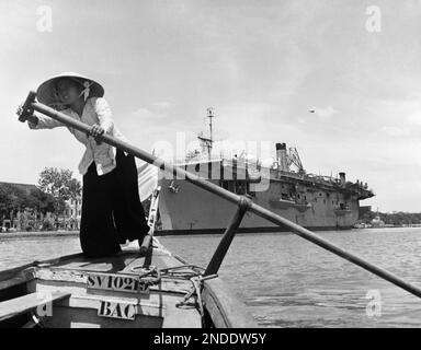 Vietnam: March, 1962 South Vietnamese paratroopers aboard a U.S. Army ...