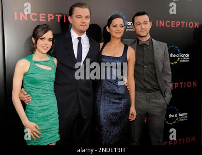 INCEPTION, from left: Leonardo DiCaprio, Cillian Murphy, 2010. ph ...