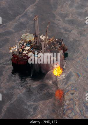 The Q4000 drilling rig operates in the Gulf of Mexico at the site of ...