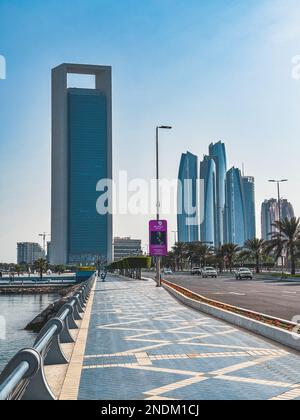 Abu Dhabi Corniche promenade in Al Marina, cycle and pedestrian ...
