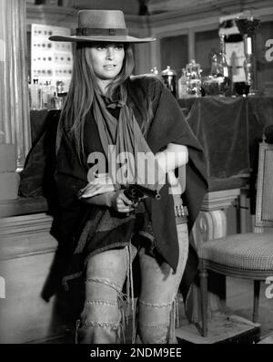 HANNIE CAULDER 1971 Paramount Pictures film with Raquel Welch Stock ...