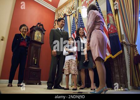 From left: Daughter Stacey, wife Julie Ann and Julie Ann's mother leave ...