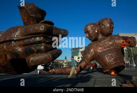 Zhang Huan's Three Heads Six Arms Statue sculpture San Francisco Stock ...