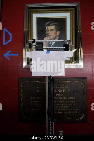 President John F. Kennedy (partially hidden), First Lady Jacqueline ...