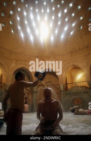 Cemberlitas Hamami, Turkish Bath in Çemberlitaş was built in 1584. It ...