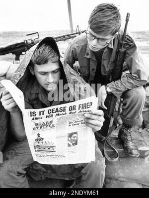 North Vietnamese Newspaper Vietnam War communist soldiers NVA army ...