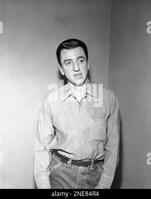 San Quentin death row author Caryl Chessman held cigarette as he faced ...