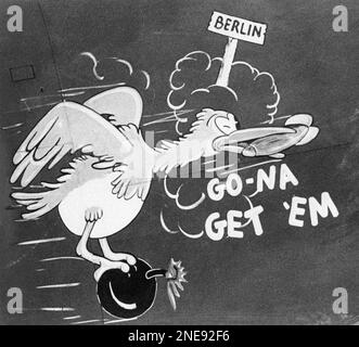 Royal Air Force Ferry Command, 1941-1943. RAF and WAAF personnel at ...