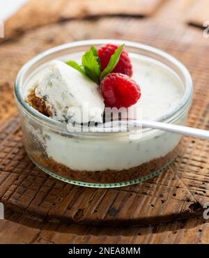 Cheese mousse is a dessert of French origin, whose base is egg white ...