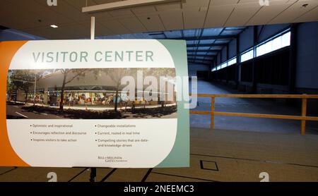 Microsoft Visitor Center at the Headquarters in Redmond, Washington ...