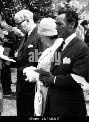 Richard Todd. Richard Andrew Palethorpe-Todd OBE (11 June 1919 - 3 ...