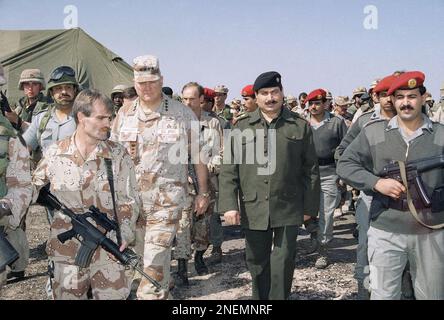 Lt. Gen. Khalid Bin Sultan Bin Abdul Aziz, commander of Joint Forces in ...