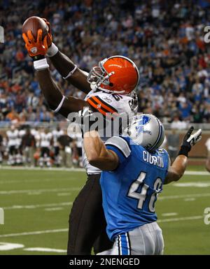 Detroit Lions' Vinny Ciurciu (46) and DeAngelo Smith (39) celebrate ...