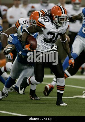 Detroit Lions' Vinny Ciurciu (46) and DeAngelo Smith (39) celebrate ...
