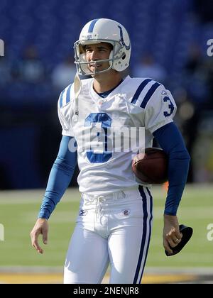 Indianapolis Colts kicker Matt Stover, left, prepares to kick an extra ...